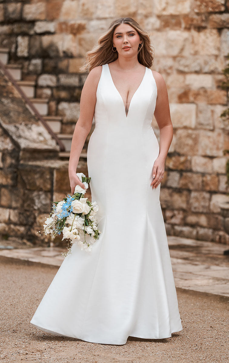 A1258 – Lotus Bridal