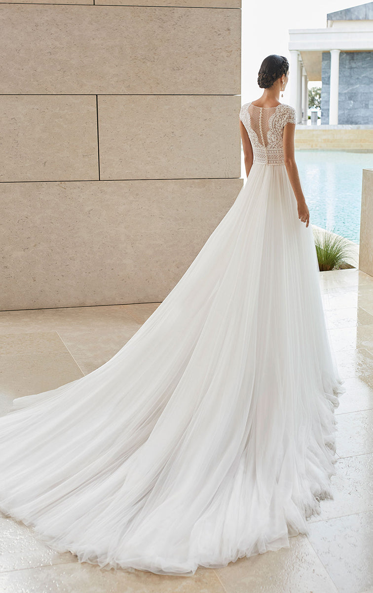Sauca – Lotus Bridal