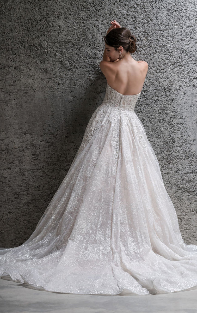 C689 – Lotus Bridal