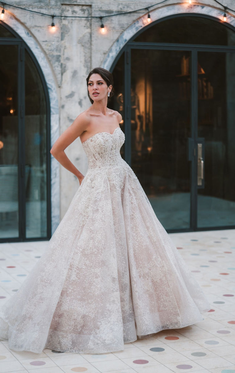 C689 – Lotus Bridal